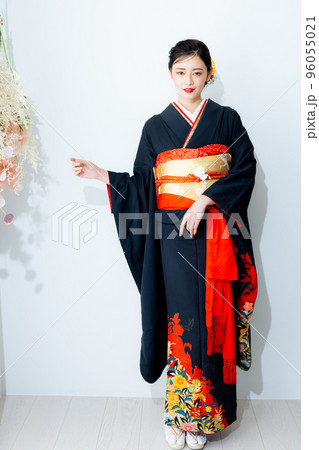 黒振袖の写真素材 - PIXTA 黒振袖の写真素材 - PIXTA